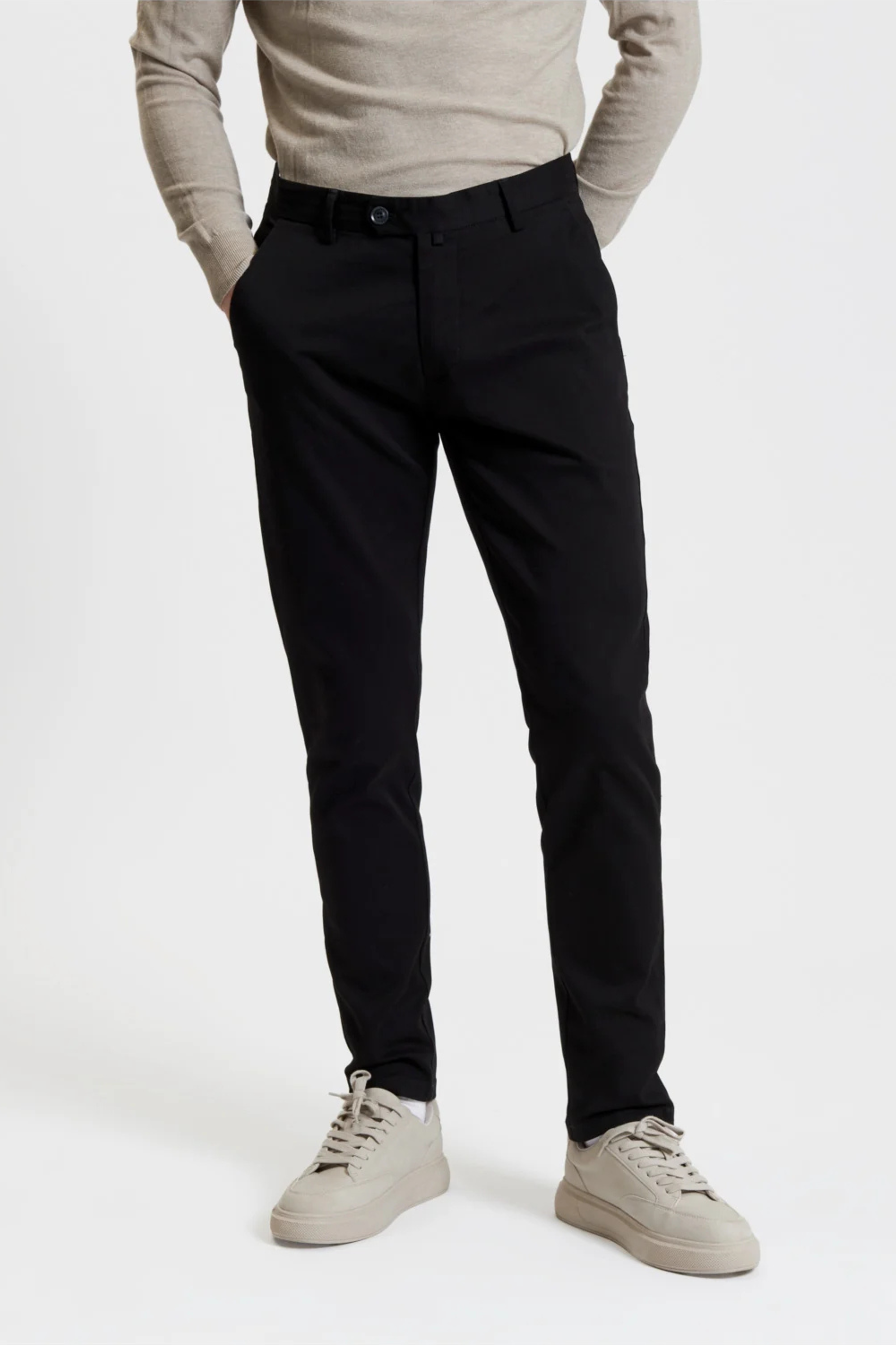Calças Chino Preta Gianni Lupo FW25 – Ovelha Negra Premium